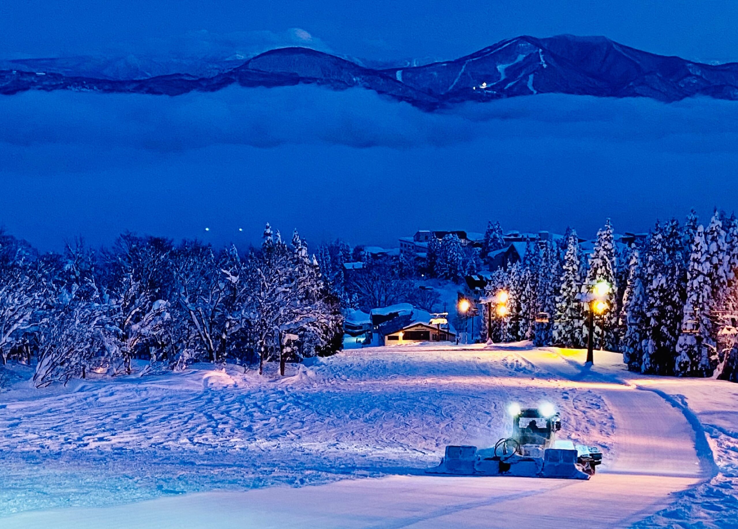 ＜Niigata Ski Resort Guide 2022-2023＞AKAKURA ONSEN SKI AREA(Myoko City ...