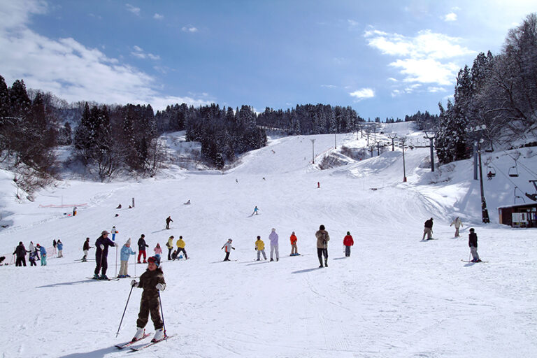 Tokamachi Matsudai Family Ski Resort (Tokamachi City, Niigata ...